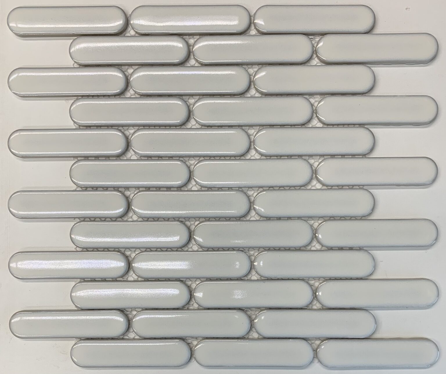 Porcelain HP Oval White Famble Glossy - Saltillo Tile Calgary